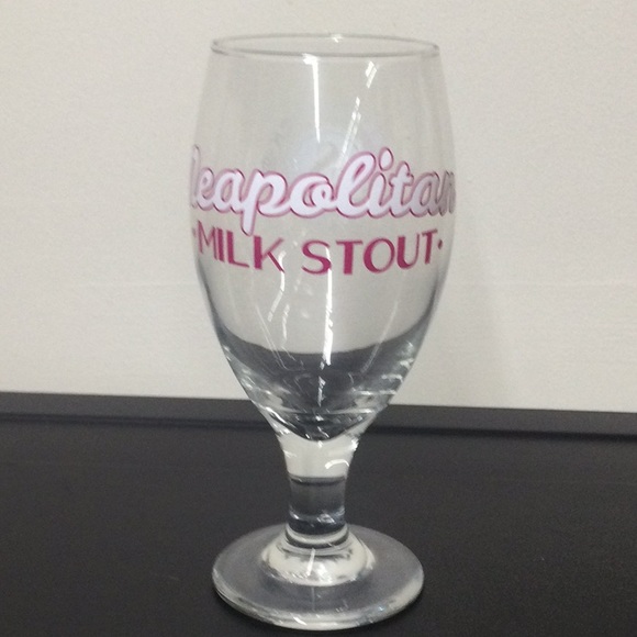 Saugatuck | Dining | New Neapolitan Milk Stout Beer Glass | Poshmark